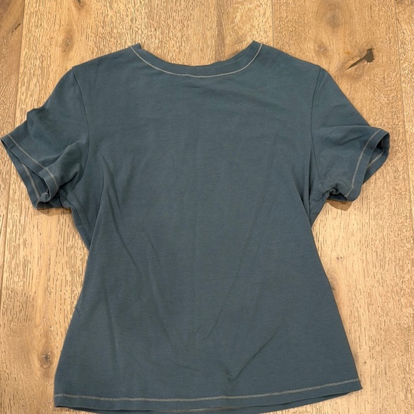 SKIMS | Tops | Skims Gray Fitted Short Sleeve Tee | Poshmark